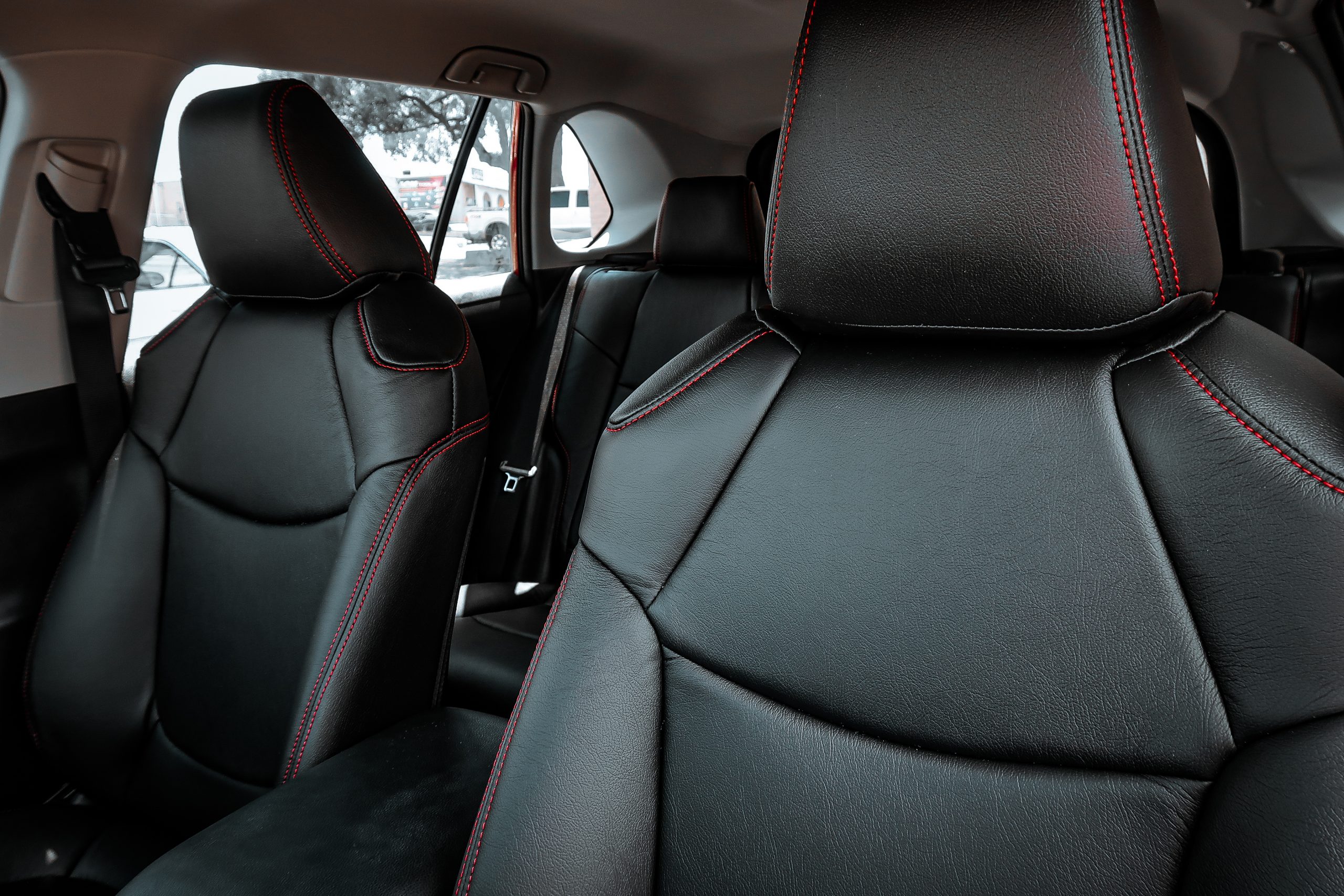Leather Seats vs Cloth - Dealer Source Ltd